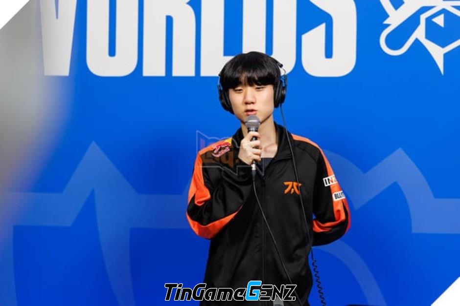 **CKTG 2025: Poby từ FNC Chia Sẻ Kinh Nghiệm Lần Đầu Tham Dự và Niềm Tin Vào T1**