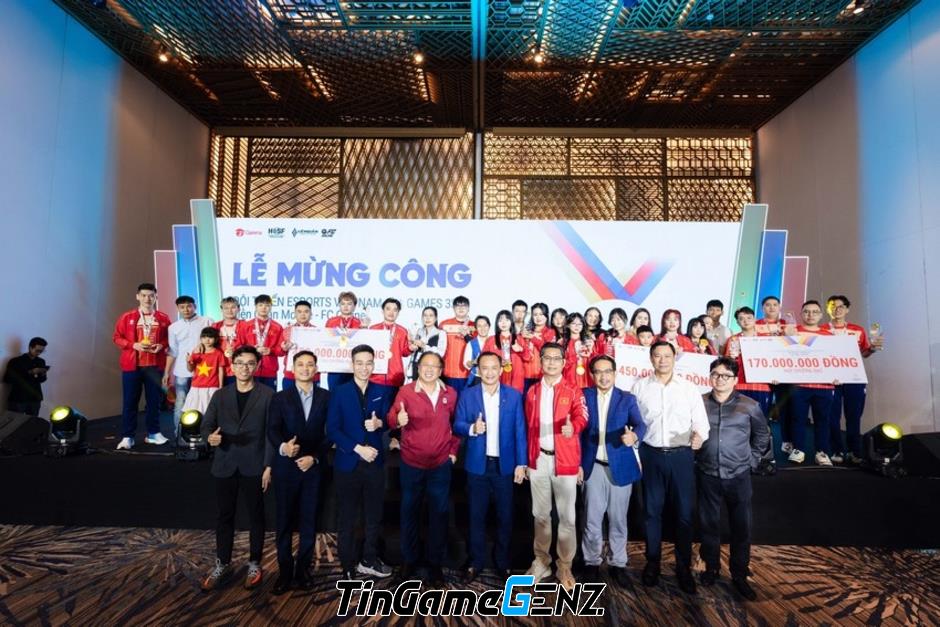 Garena Việt Nam Đầu Tư Hơn 1 Tỷ Đồng Chúc Mừng Các Đội Tuyển Esports ...