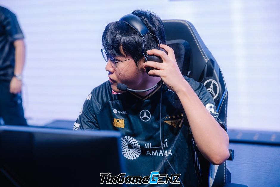 "Tuyển Thủ T1 Gây Ấn Tượng Mạnh Mẽ Tại LPL: Oner Đạt MVP Nhưng Xứng Đáng Sự Khen Ngợi Từ Fan"