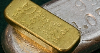 "Apple Phát Món Quà Khổng Lồ: 2.500 Tỷ Đồng Được Chia Sẻ Đến Người Dùng ...